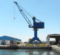 China Floating Dry Dock Crane For Shipyard Floating Port Drilling Platform for sale