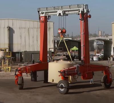 China Customized Mobile Gantry Cranes 25-100t Capacity 6~35m Lifting Height for sale