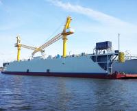 China Shipyard Port Cranes Dock Crane Floating Dock Gantry Crane For Shipbuilding And Repair for sale
