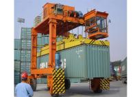 China 35t Gantry Mobile Crane Rubber Tire Container Straddle Carrier for sale