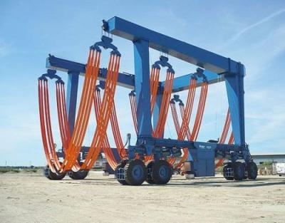 China 60 Ton Boat Yacht Lifting Marine Travel Hoist Mobile Gantry Crane 200T 450T for sale