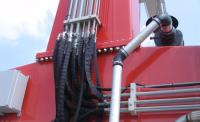China Easy Move Mobile Gantry Cranes Lift Turbine Blades , Wheel Type for sale