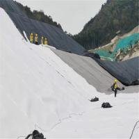 China Outdoor Landfill Geomembrane Liners Length 50m-200m/roll Excellent Puncture Resistance for sale