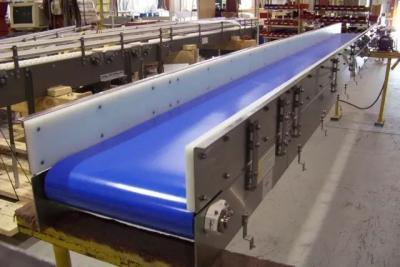 China Smooth PU Stainless Steel Conveyor Systems Food Grade Galvanized Steel Drag Plate for sale