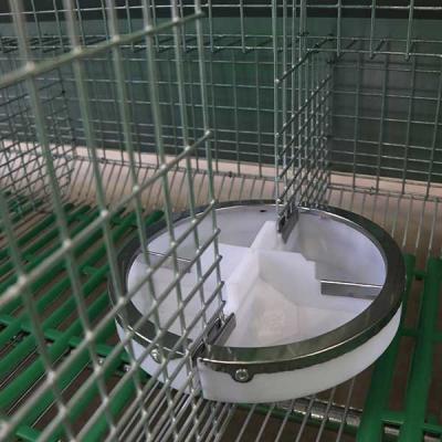 China Q235 Steel wire / Plastic Rabbit Cage , Battery Operating Luxury Rabbit Hutch for sale