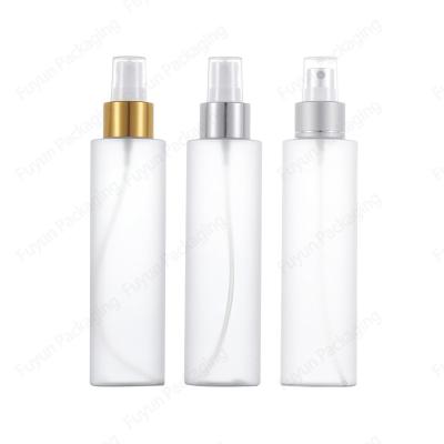 China Frosted Spray Pump Bottle , 5oz Refillable Fine Mist Spray Bottle for sale