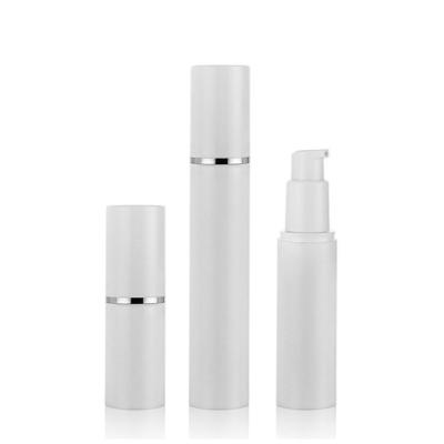 China Empty White 30ml Cosmetic Pump Bottle Plastic Screen Printing Surface for sale
