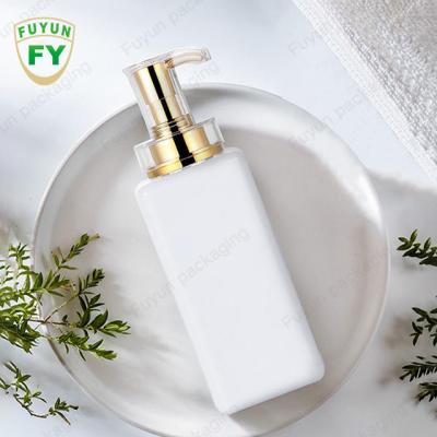 China 10oz 300ml HDPE Plastic Lotion Pump Bottles for Shampoo Dispenser for sale