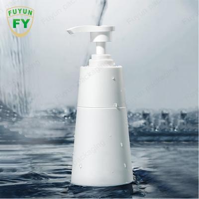 China Plastic PETG 300ml Empty Shampoo Bottles With Pump Refillable for sale