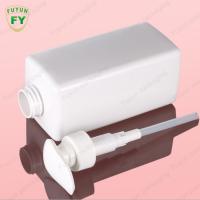 China 12.5oz 500ml White Clear Plastic Shampoo Bottle Logo Printing for sale