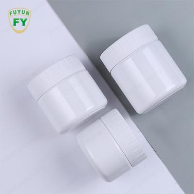 China SGS 4.05oz PP Cap Plastic Cream Jar For Eye Shadows Lip Balms for sale