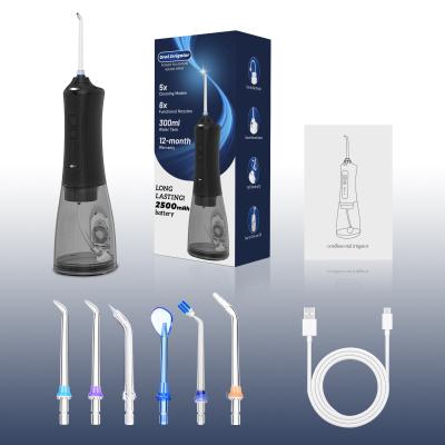 China Big Battery 2500mah Water Flossers For Teeth Cordless Portable Dental Oral Irrigator for sale
