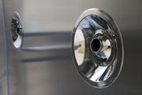 China GMP Pharma Air Shower with 304 Stainless Steel Construction, Double-Sided Shower & Microcomputer Control for sale