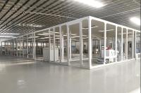 China Custom Cleanroom Enclosure with 304 Stainless Steel Frame, ISO Class 5 Compliance, and 34× FFU HEPA Filtration for sale