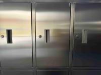 China ESD-Safe 304L Stainless Steel Cleanroom Shoe Cabinet for ISO 14644 Compliant Pharma and Semiconductor Facilities for sale