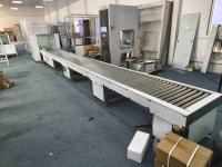 China Powered Roller Conveyor Air Shower Pass-Through Box | Cleanroom Transfer System for sale