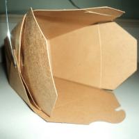 China 350g food grade cardboard white paper salad box with plastic handle for sale