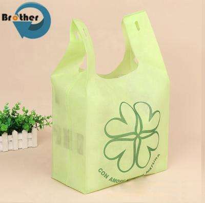China Promotional PP Non Woven TNT Bags/Polypropylene Nonwoven T Shirt Bags Bag/T-Shirt Non-Woven Vest for sale