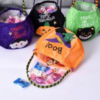 China In-stock New Halloween Gift Velvet Tote Bag Pumpkin Bag Decoration Prop Gift Children's Candy Bag for sale