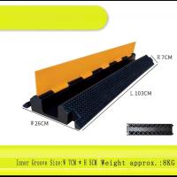 China Light Weight YGDQ-D1K Outdoor Rubber Speed Hump Traffic Wire Protector Cable Ramp for sale