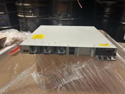 China Catalyst 9300L Network Switch with 24 Ports 4x1G Uplink and StackWise-320 Technology for sale