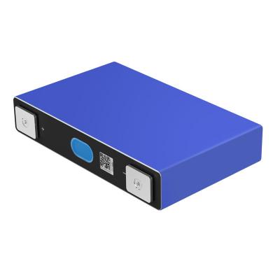 China Solar Energy Prismatic Lithium Battery Cell 32Ah Quick Charging for sale