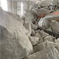 China Durable High Purity 99.5% Tilting Furnace Barmac Crushed White Corundum WFA for High Grade Refractories for sale