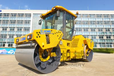 China 13ton XCMG XD133 Double Drum Roller China Stage III Road Construction Equipment for sale