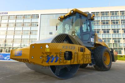 China 12ton XCMG XS123 Heavy Duty Vibratory Roller China Stage III Road Construction Equipment for sale