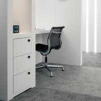 China Easy Management Smart Fingerprint Cabinet Locker for Grey Hotel and Office Furniture for sale