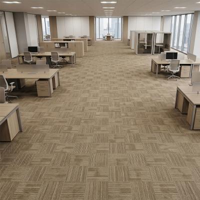 China Flame Retardant Stain Resistant PP Carpet Tile with Anti-fouling Treatment for Commercial Flooring for sale