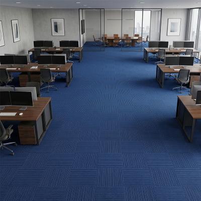 China Warm Taupe Striped Carpet Tile 6mm Modular Carpet Tiles 50x50cm for sale