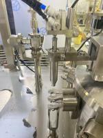 China Plunger Type Automatic Plastic Syringe Gel Filling and Capping Machine for sale