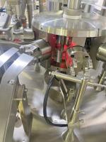 China Plunger Type Automatic Plastic Syringe Gel Filling and Capping Machine for sale