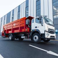 China 32m³ Intelligent 4x4 Feed Truck Bulk Feed Truck For Large Farm UHAND FS-32 for sale