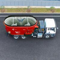 China 30m³ Twin Auger Truck Mounted Feed Wagon For Large Livestock Operations for sale