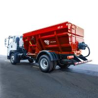 China UHAND 210 HP Sand Bedding Spreader with 20 Ton Payload and Precision Sand Distribution System for sale
