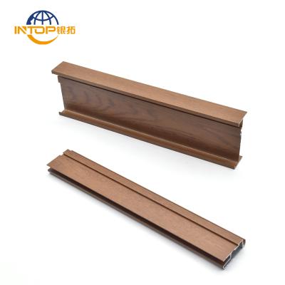 China Wood Grain Window  Aluminum Frame Profiles 5.8m 15 Years Quality Guarantee for sale