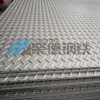 China 304 Stainless Steel Chequered Plate 0.3mm to 3.0mm Thickness Anti-Slip Wear Resistant Patterned Sheet for sale
