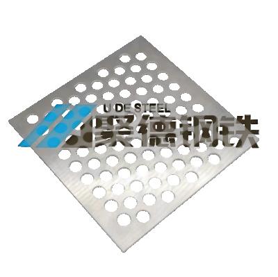 China ASTM A240 304 Perforated Stainless Steel Sheet 3mm Thick 4' X 8' For Architectural Cladding for sale