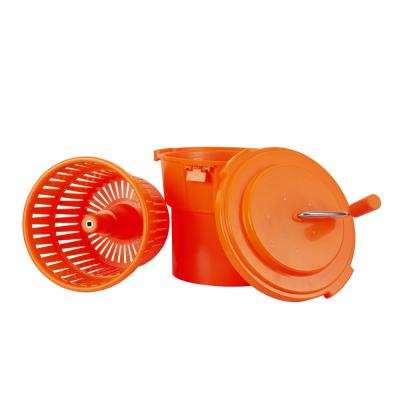 China Viable Universal Kitchen Salad Wheel Manual Lettuce Turntable with Safety Cover Lock and Revolving Handle for sale