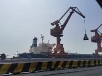 China 40000kgs-60000kgs Ship To Shore Crane Harbour Portal Crane For Port for sale