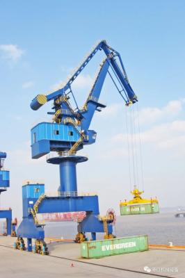 China Customized Gantry Harbour Portal Crane 40 Ton 60 Ton Terminal Crane for sale