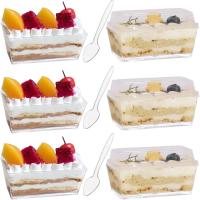 China 4.8oz/140ml Clear Dessert Cups With Lids And Spoons, Reusable Plastic Rectangle Dessert Cups,Mini Serving Bowl For Desserts Mousses,Puddings,Party for sale