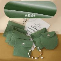China Luxury bag Customized LOGO Green Flannel Anti-Oxidation Jewelry Bag Thickened Microfiber Jewelry Bag Ring Storage Bag for sale