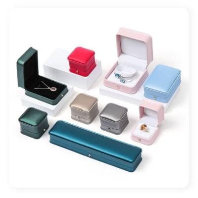 China Jewelry Box Waist Crown Jewelry Ring Box Necklace Box High-End Pendant Necklace Box Bracelet Gift Box for sale