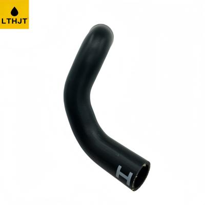 China 16572-0V190 Lower Radiator Coolant Hose for Toyota RAV4 2013-2018 2.5L Engine Cooling System Water Pipe for sale