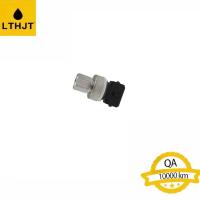 China Auto Parts Air Conditioning Pressure Sensor Refrigerant LR086926 T4A18606 for sale