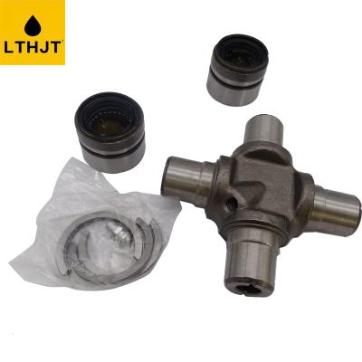 China Auto Parts Cross Axle/Universal Joint for 1992 LAND CRUISER FZJ80 04371-36030 for sale
