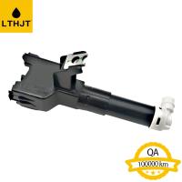 China Right Side Headlight Injection Lift Cylinder Spray Nozzle for Toyota Land Cruiser Prado 2009-2015 85207-60040 for sale